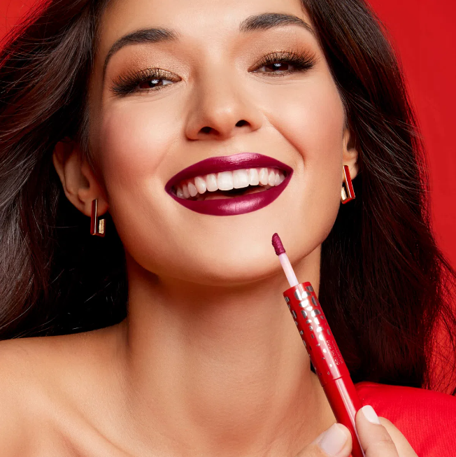 LABIAL COLORFIX DUO TATTOO- TONO ROJO VALIENTE – KOSMETIKA
